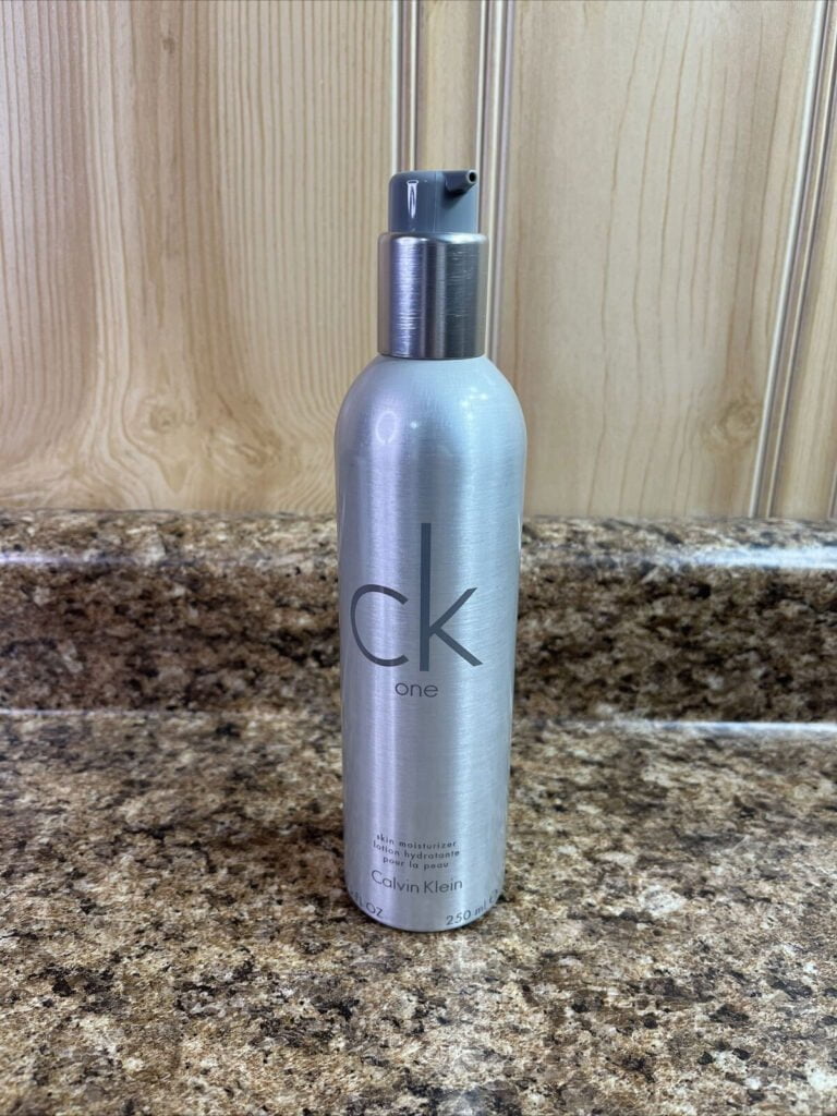 Calvin Klein CK One Skin Moisturizer - 250ml - SKINCARE SHOP